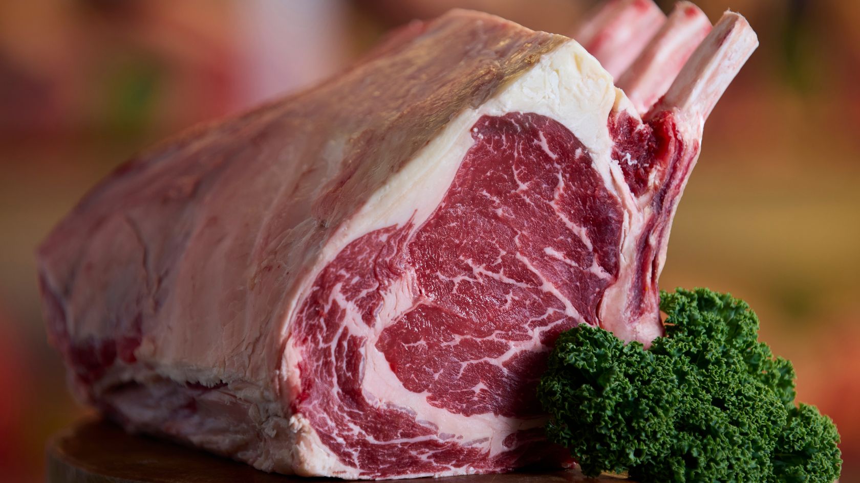 The Art of Preparing Meat: A Guide for Restaurant Managers